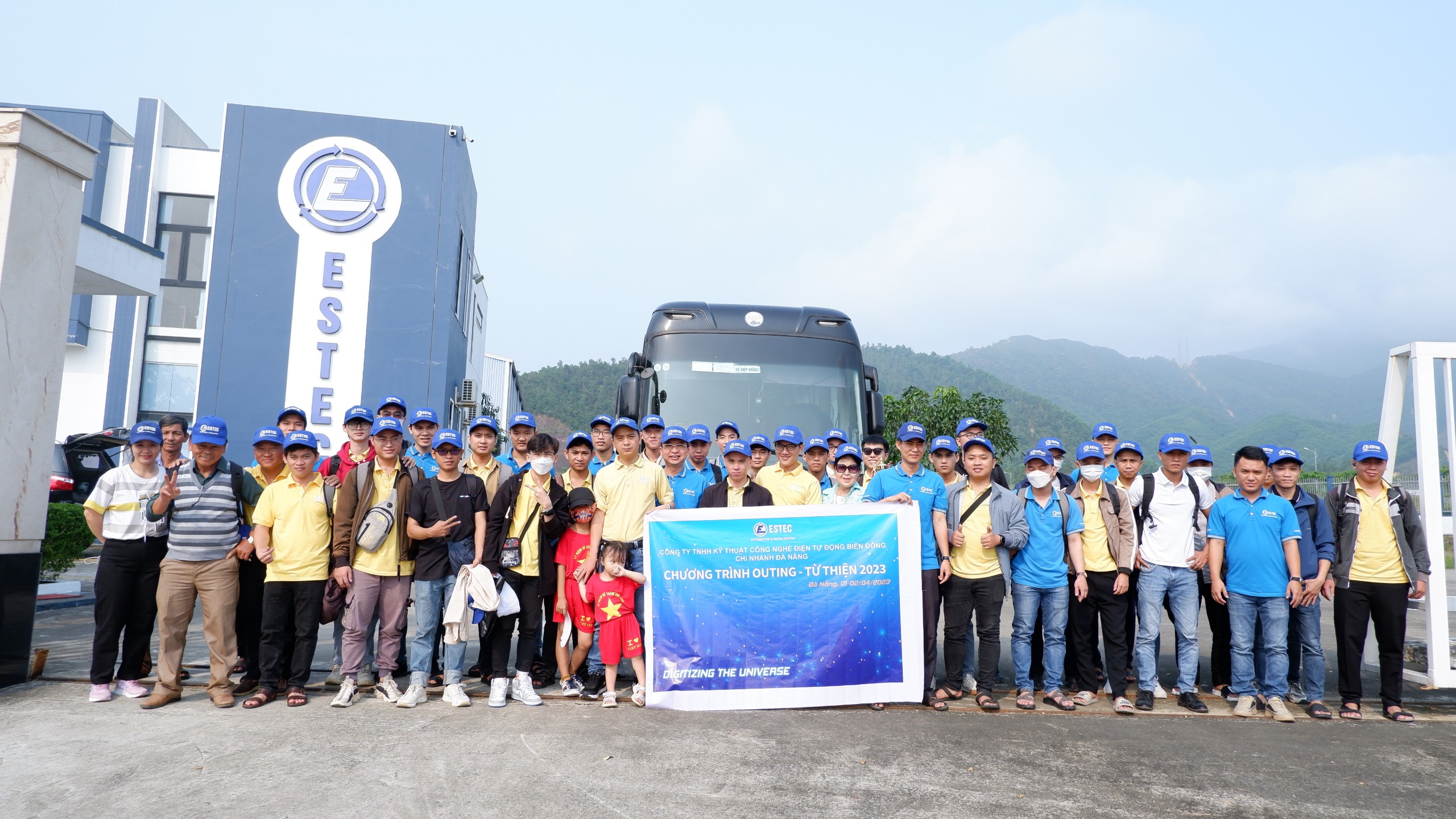 ESTEC COMPANY TRIP 2023: SHINING TOGETHER